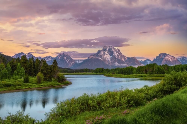 Plan the Ultimate Outdoor Adventure Vacation at Wyoming Dude Ranches ...